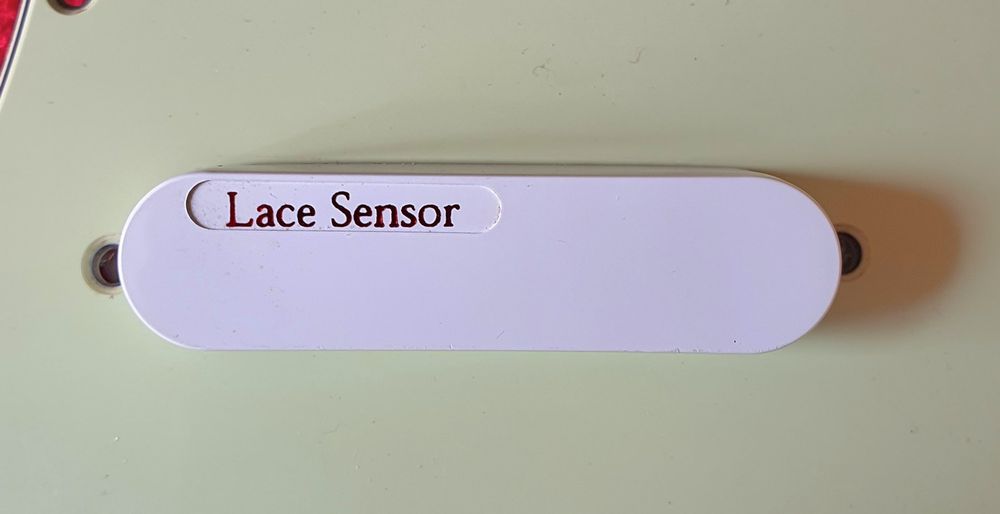Red Lace Sensor Pickup for Fender Stratocaster | Kaufen auf Ricardo