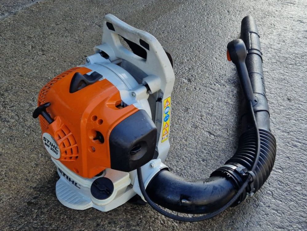 Stihl Blasgerät BR 200 (Defekt) in Niederwil AG für CHF 160 – nur Abholung auf Ricardo kaufen