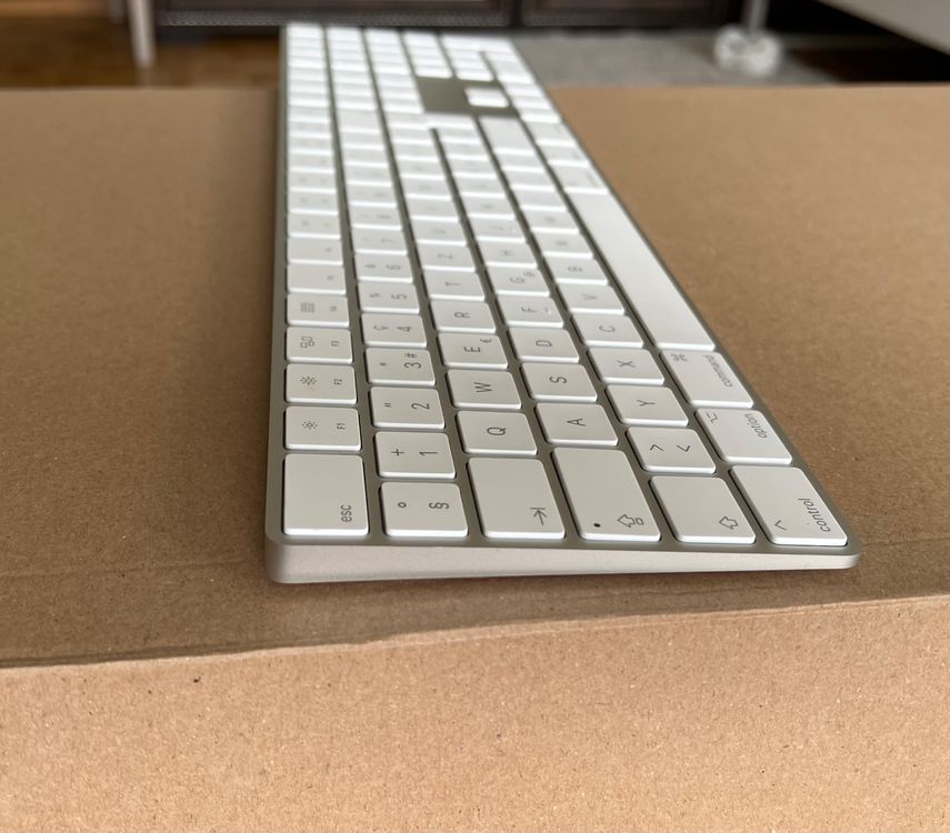 APPLE MAGIC KEYBOARD ZAHLENBLOCK CH-DE (Gebraucht) in Siebnen für CHF ...