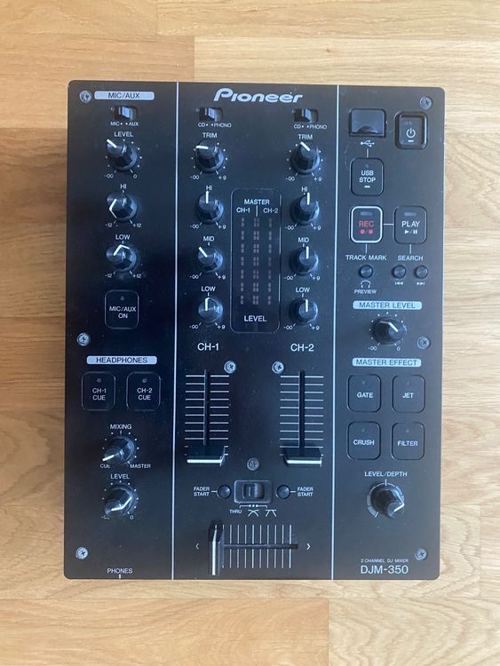 Pioneer DJ Set (2x CDJ 350 + CDM 350) inkl. Zubehör & Koffer (Gebraucht ...