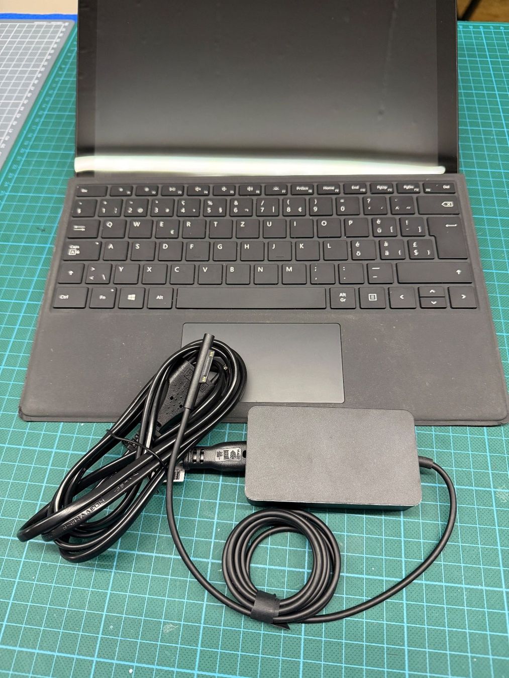 Microsoft Surface Pro 7, i7, 16GB RAM, 256GB SSD, Win11 Pro (Gebraucht ...