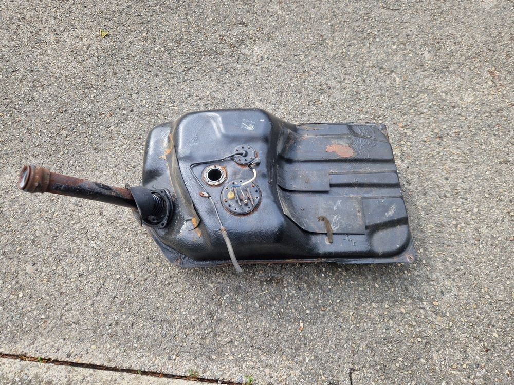 Tank Toyota Supra MA70/ Mk3 | Kaufen auf Ricardo