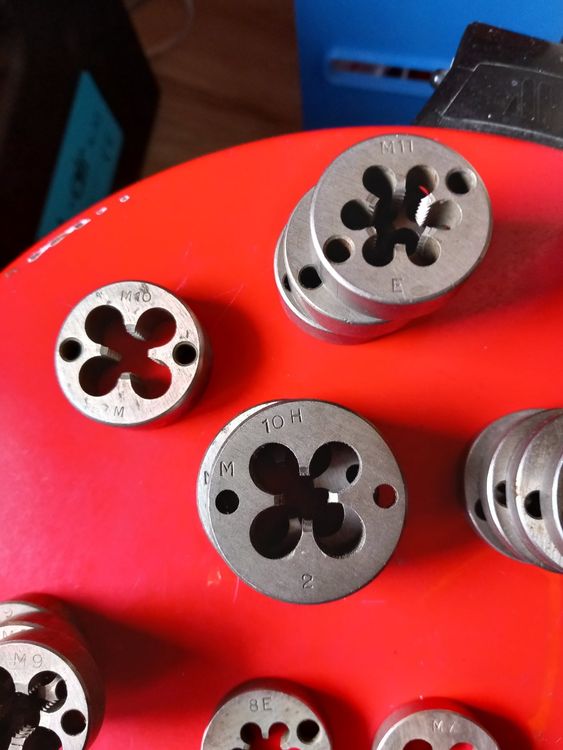 Spez.Gewindeschneider | Kaufen auf Ricardo