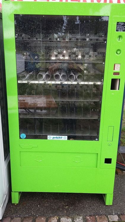 Selecta Automat fast leer (Defekt) in für CHF 10 – nur Abholung auf ...