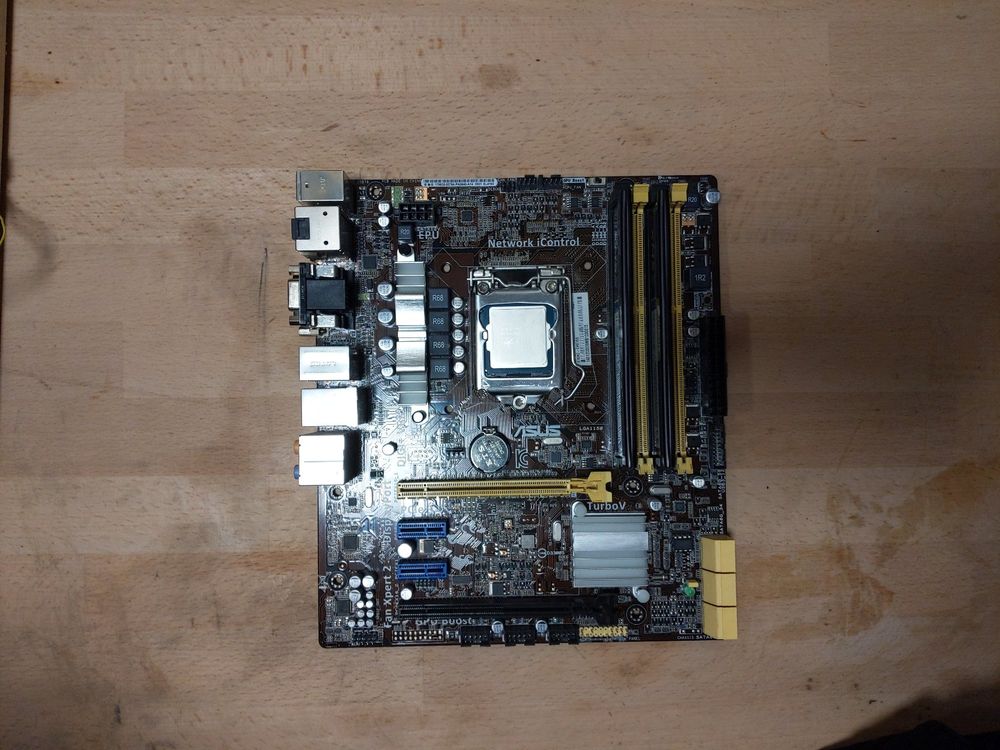 Intel Core i7-4770 + Asus Motherboard + 8 GB Corsair RAM (Defekt) in ...