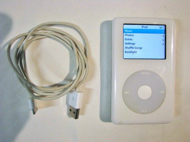 Apple iPod Photo Classic Click Wheel 60 GB Weiss Farbdisplay (Gebraucht ...