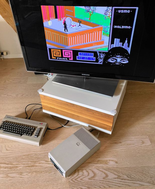Commodore 1541 Floppy Laufwerk für C64 (Gebraucht) in Winkel für CHF ...