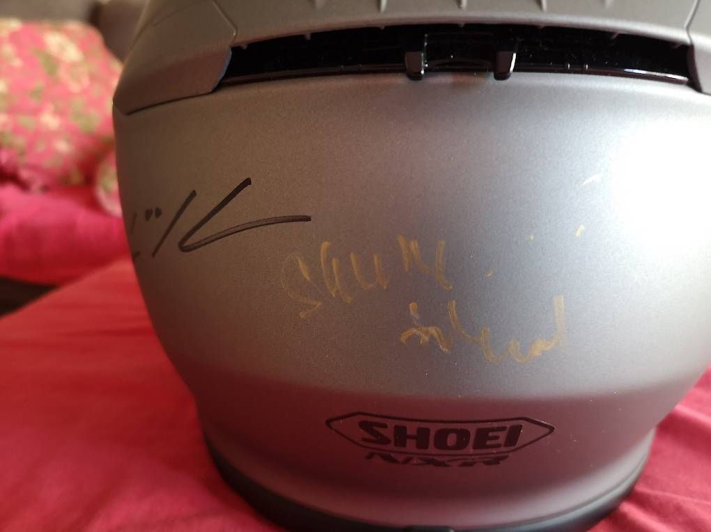 MR.-HELM mit Unterschriften von Renngrössen (Gebraucht) in Teufen ZH ...