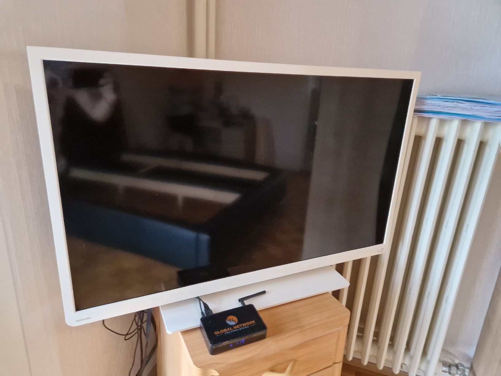 Toshiba TV LED 32 pouces (D'occasion) à Mannens pour CHF 59 – retrait ...