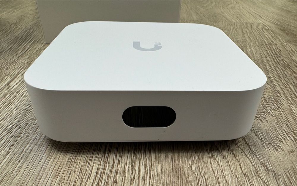UniFi Express - Ultrakompakter UniFi Gateway und WLAN (Gebraucht) in ...
