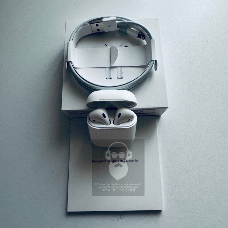 Original Apple AirPods 2 Gen. True Wireless mit Ladecase OVP (Gebraucht ...