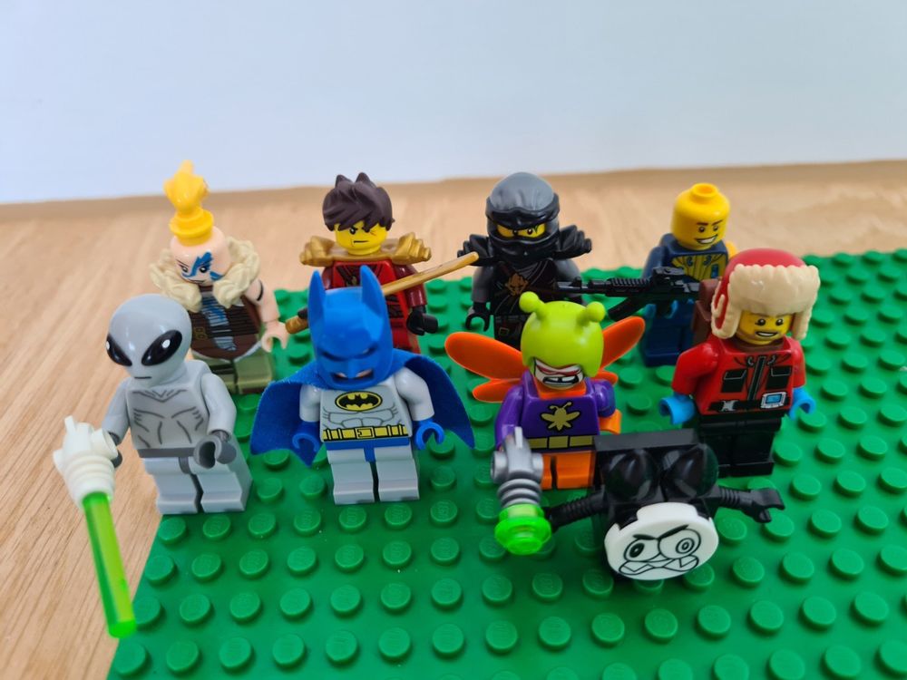 Seltene LEGO Minifigures: Batman, Killer Moth, Alien usw. (Gebraucht ...