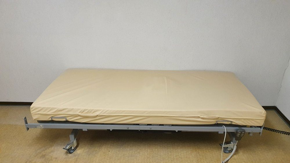 Pflegebett "bock" Belluno Plus 90x200 | Kaufen auf Ricardo
