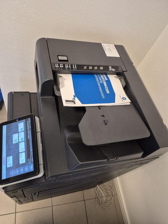 Konica Minolta bizhub C250i Farb Multifunktionsdrucker (Gebraucht) in ...