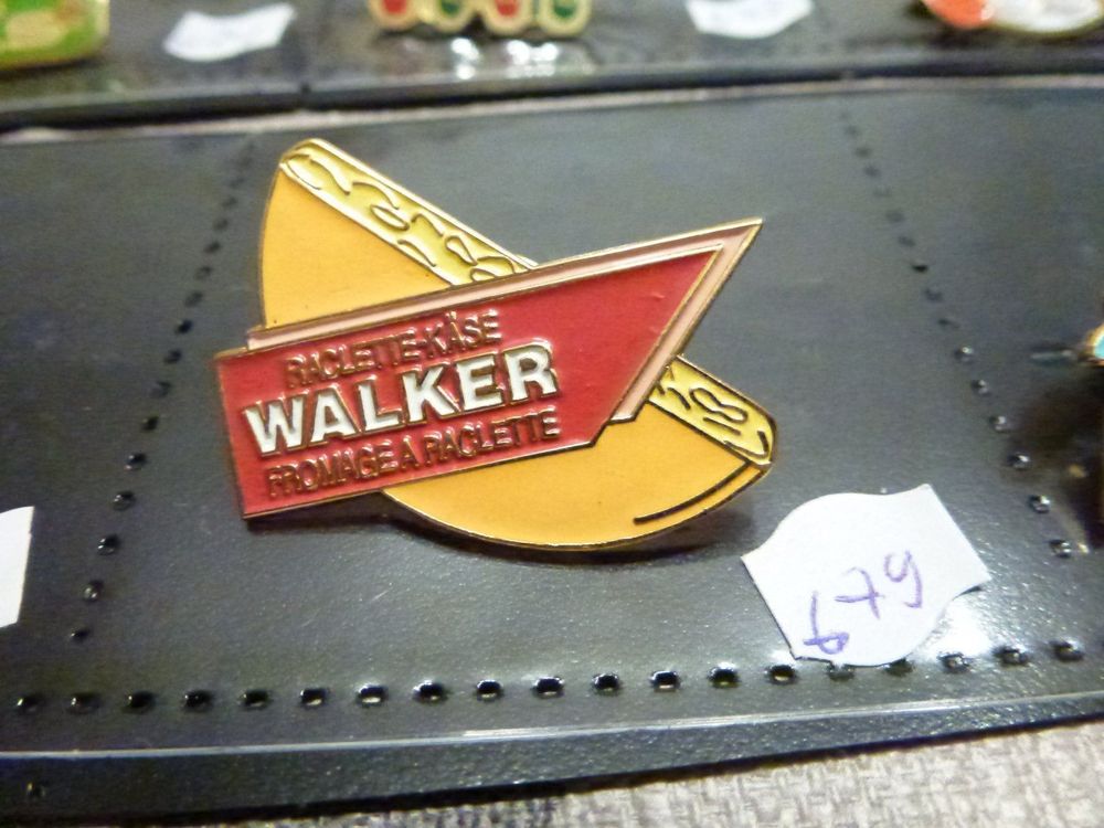 Pin Raclette-Käse Walker (Gebraucht) in Olten für CHF 1 – mit Lieferung ...