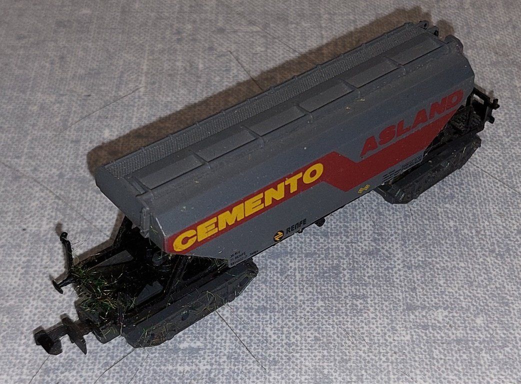 RENFE Selbstentladewagen "Cemento Asland", B12 (Gebraucht) in Thun für ...