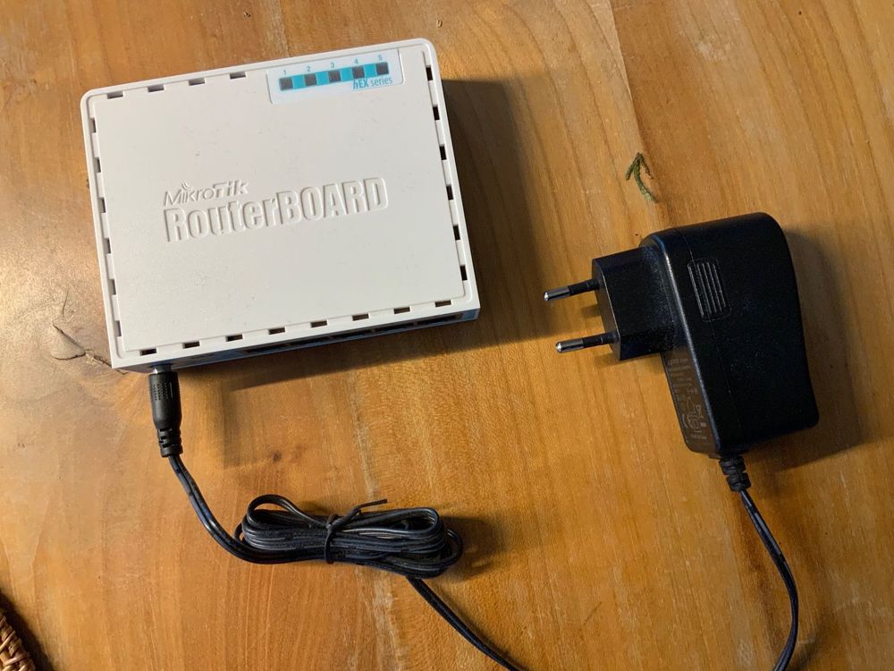 MikroTik hex Router (Neu (gemäss Beschreibung)) in Thun für CHF 15 ...