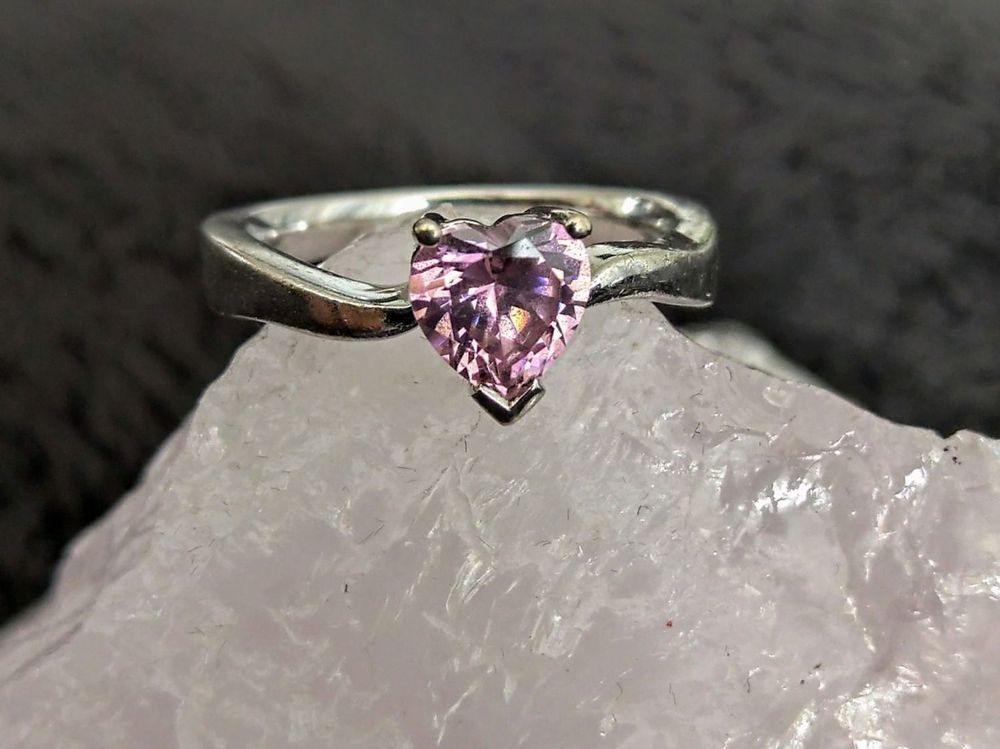 Ring Silber 925 mit pinkem Stein (Gebraucht) in Istighofen für CHF 22 – mit Lieferung auf ...