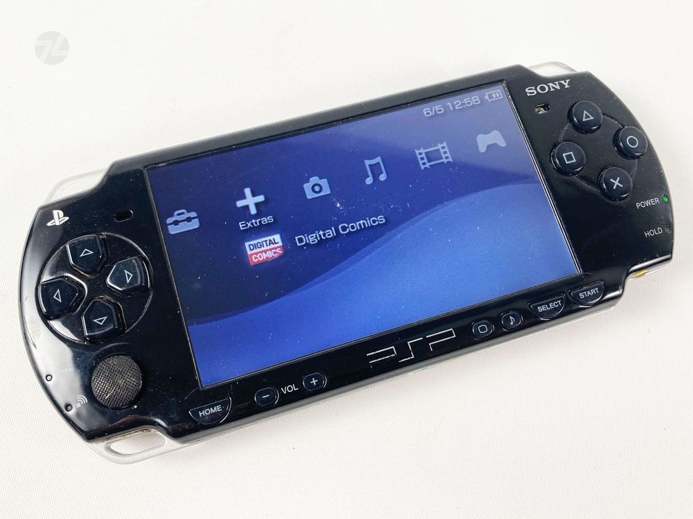 Sony PSP-2004 Playstation + 8GB Memory + Need for Speed Game (Gebraucht ...