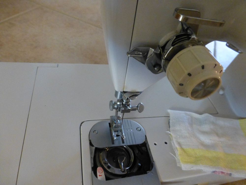 Nähmaschine Singer 726 (Gebraucht) in Würenlingen für CHF 50 – mit ...