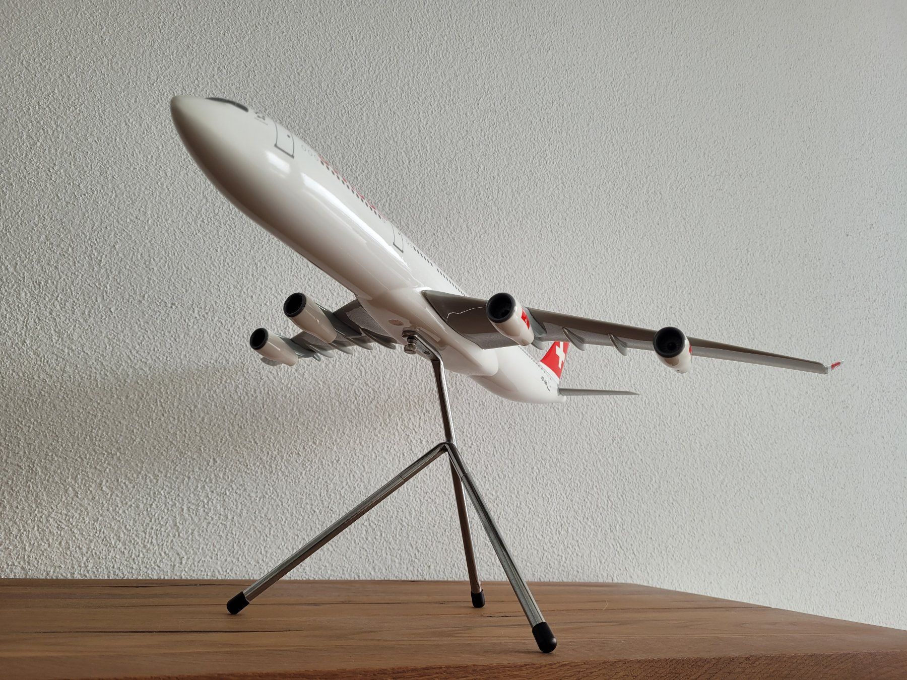 Swiss Airbus A340-300 1:120 – grosses Sammlermodell (Gebraucht) in ...