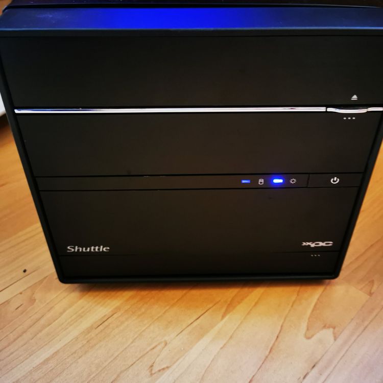 Shuttle Gaming PC in Alu - i7 - 16 GB RAM Geforce 1660 Super (Gebraucht ...