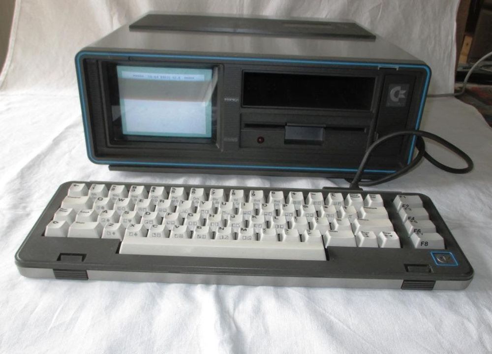 Commodore SX64 (Defekt) in Flims - Dorf für CHF 600 – mit Lieferung auf ...