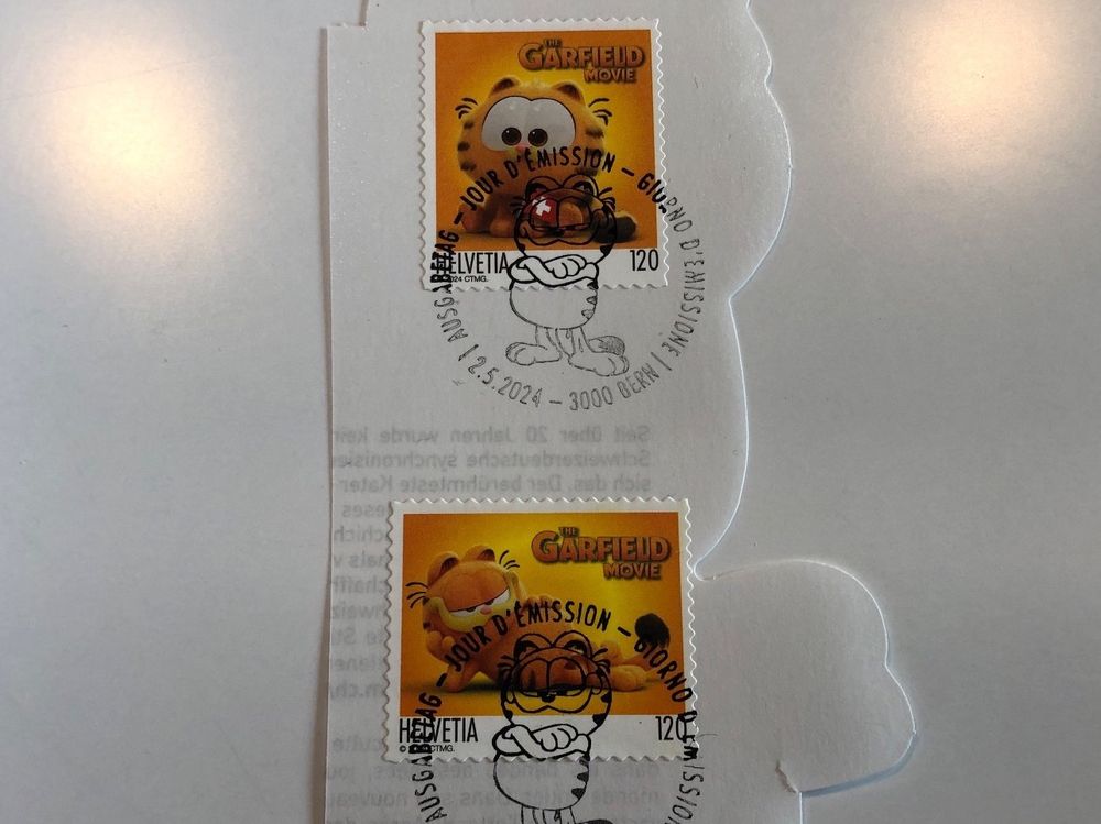 GARFIELD the MOVIE - Einzelmarken aus Sonderblock - Halbmond (Gebraucht) in Lufingen für CHF 6 ...