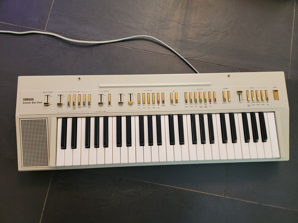 Yamaha PS-30 Portable Keyboard (Gebraucht) in Dietikon für CHF 62 – nur ...