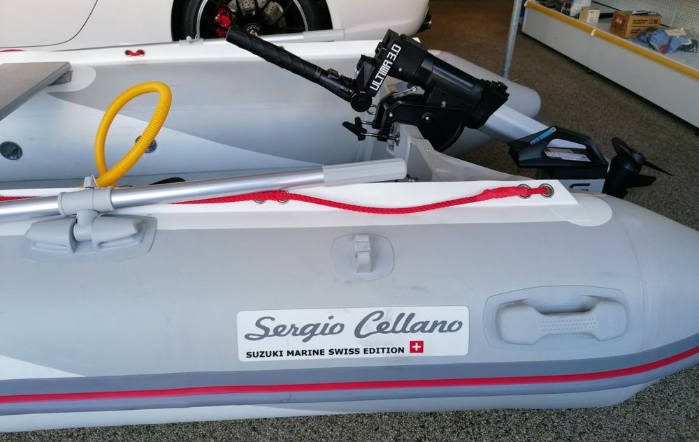Schlauchboot Suzuki Sergio Cellano mit Elektromotor (Neu (gemäss ...