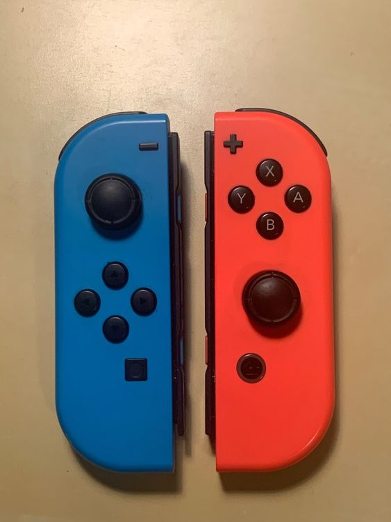 Manette Nintendo Switch défectueuse (Defekt) in Veyrier für CHF 25 ...