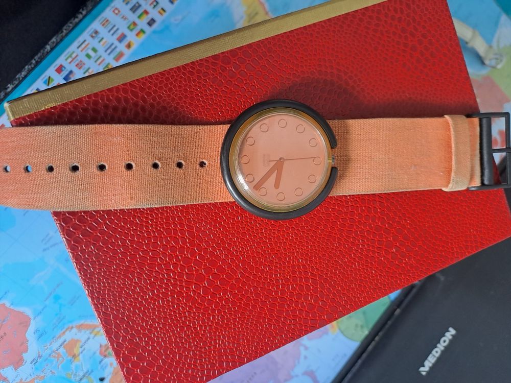 Pop watch (Gebraucht) in Rickenbach für CHF 10 – mit Lieferung auf ...