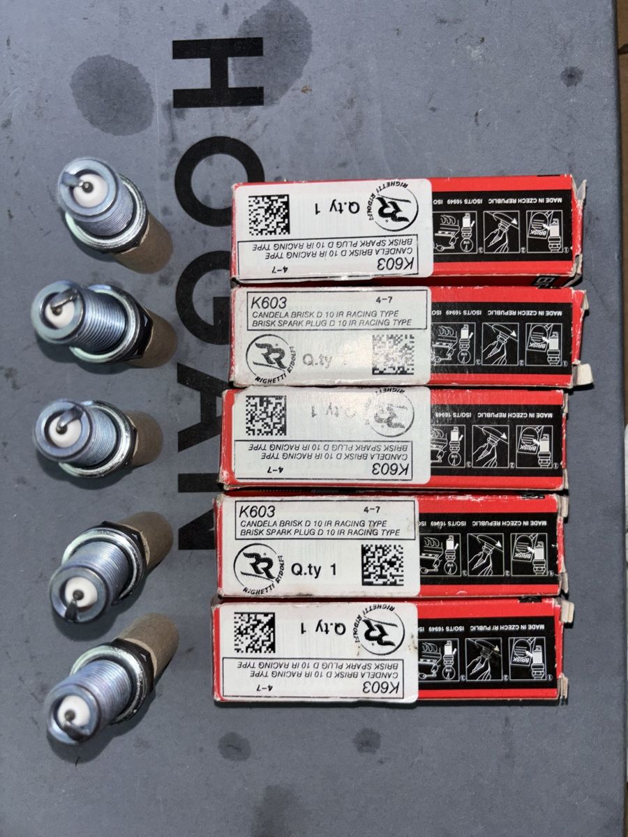 Go Kart Kerzen Brisk d10IR (Neu (gemäss Beschreibung)) in Suhr für CHF 50 – nur Abholung auf ...