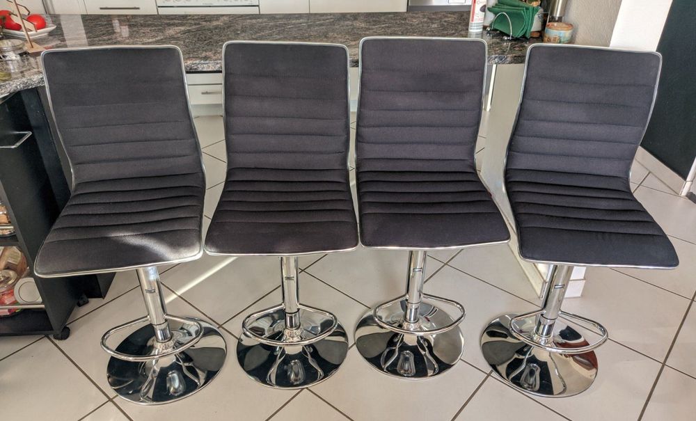 Used bar stools for sale | Kaufen auf Ricardo