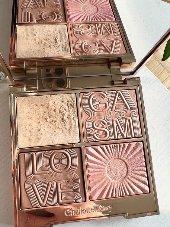 Elegantes Charlotte Tilbury Glowgasm Ebenbild