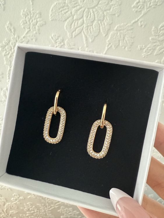 Elegante Ohrringe (18k Vergoldet Neu) (Neu und originalverpackt) in Biglen für CHF 8 – mit ...