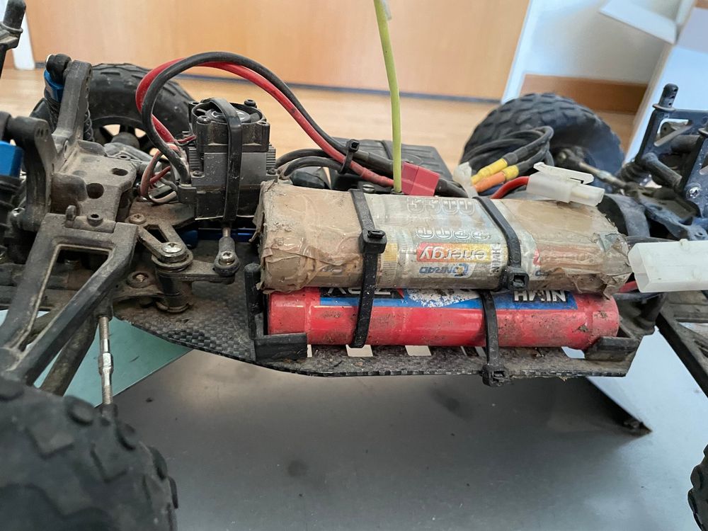 REELY Blaze Brushless RC Auto (inkl. Ständer) (Gebraucht) in für CHF 36 ...