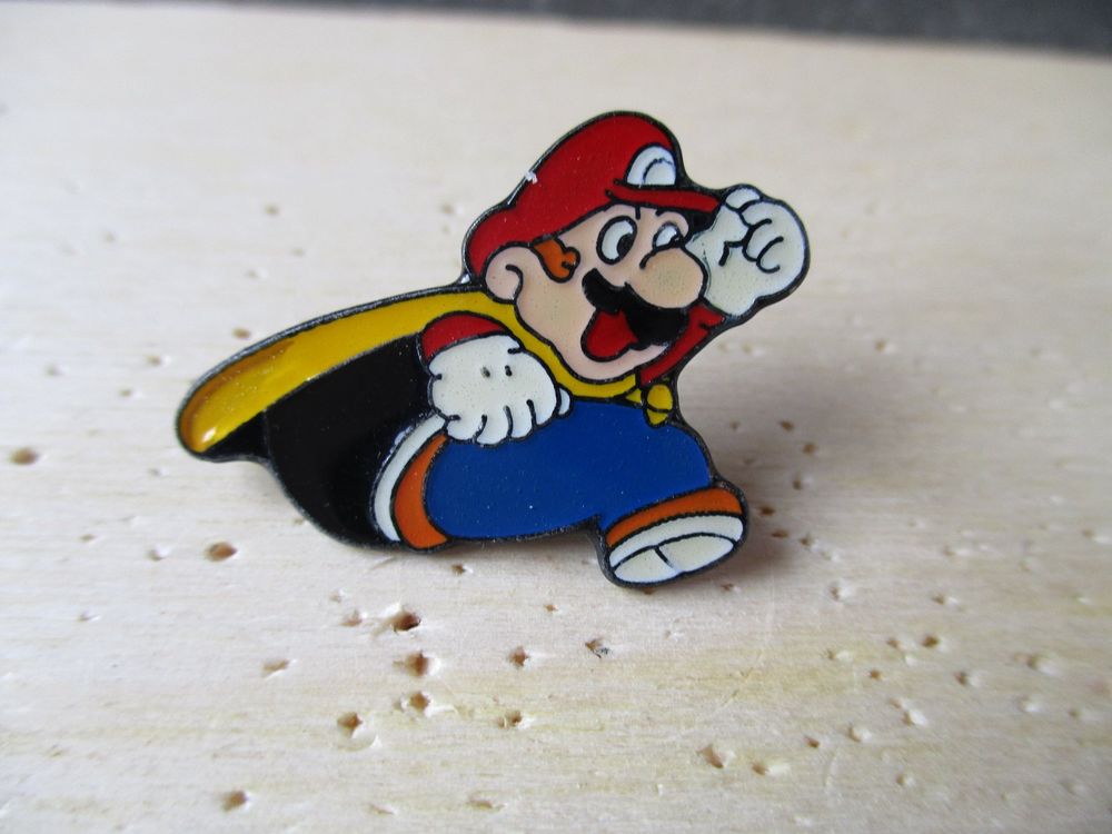 Nintendo Super Mario Pin | Kaufen auf Ricardo