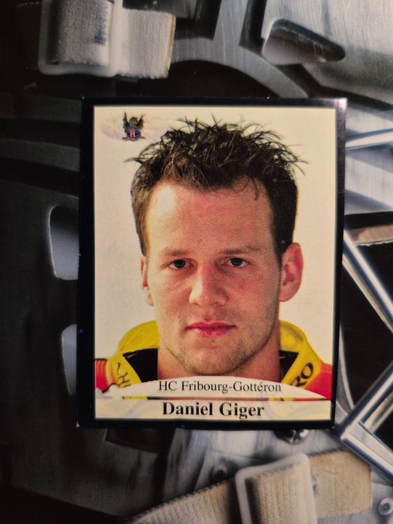 HC Fribourg Gotteron Daniel Giger 1999/2000 Panini (D'occasion) à Treiten pour CHF 4 – avec ...