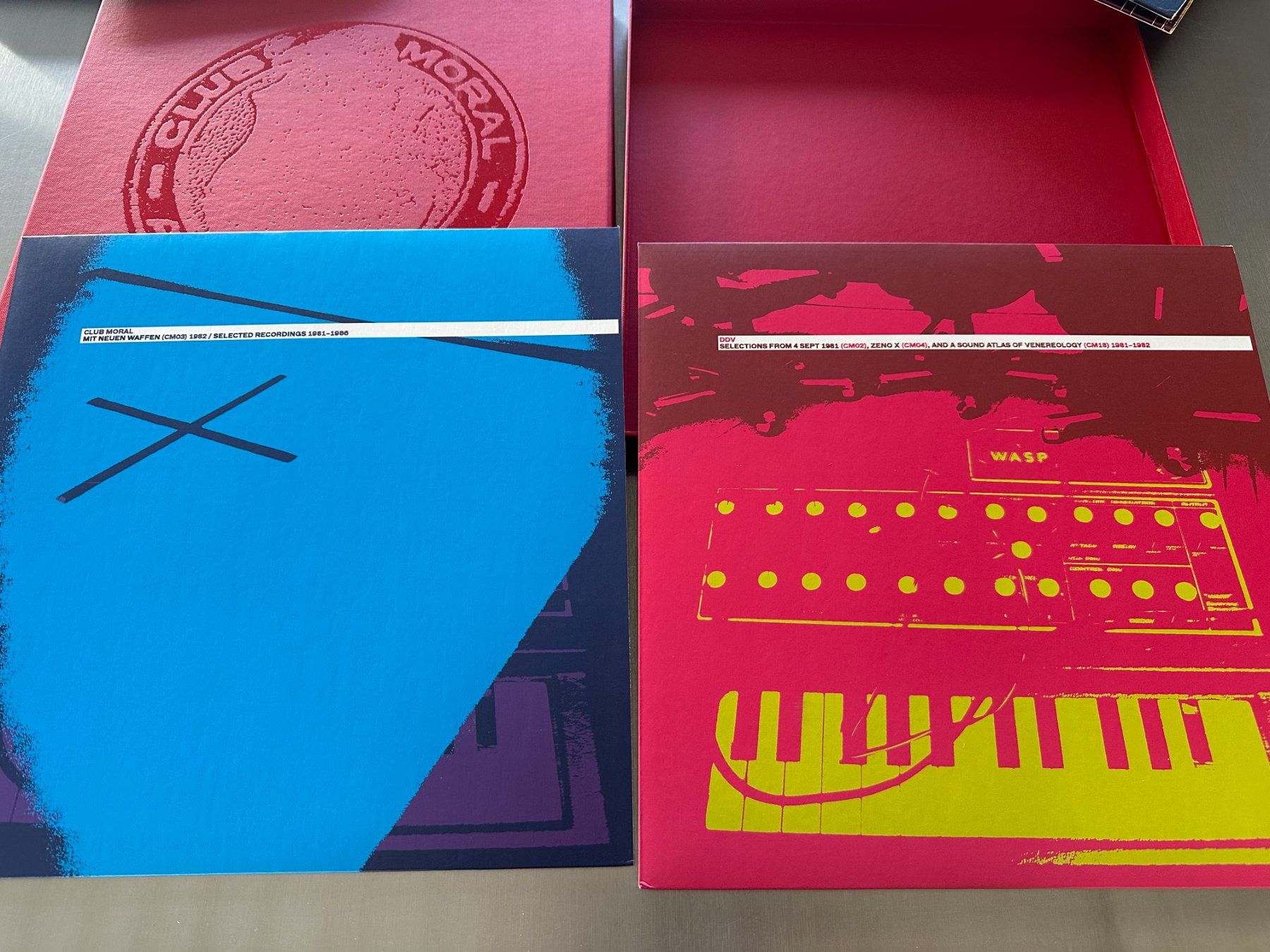 CLUB MORAL BOX 5LPS + DVD - 1981-1986 - VOD 93 - INDUSTRIAL (Neuf (Voir ...