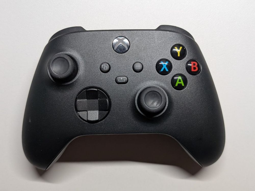 Microsoft Xbox Wireless Controller - Carbon Black | Kaufen auf Ricardo