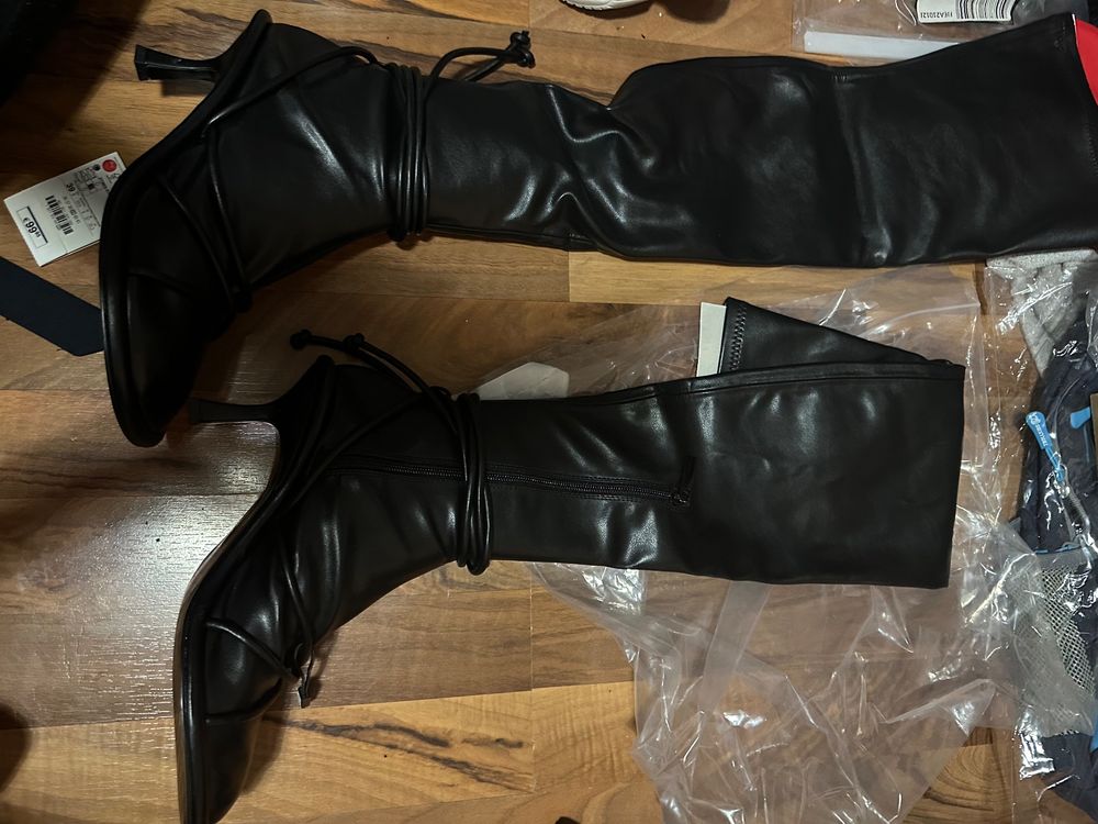 Zara Stiefel 39 neu (Neu und originalverpackt) in Oberurnen für CHF 13 – mit Lieferung auf ...