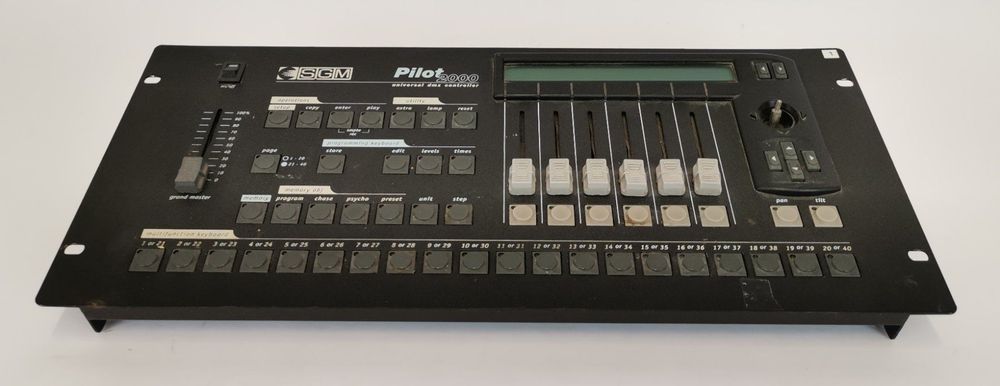 SGM PILOT 2000 DMX Controller (Gebraucht) in Schaffhausen für CHF 28 ...