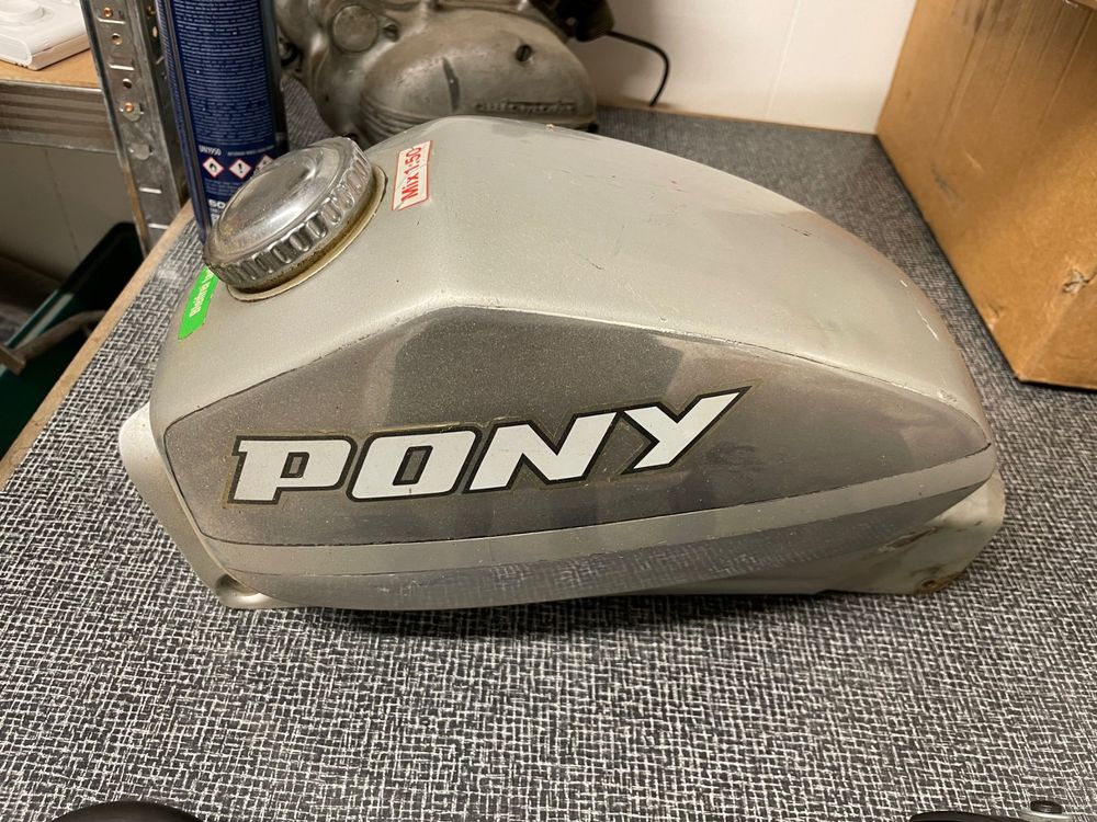 Töffli Pony GTX Tank (Gebraucht) in Thayngen für CHF 75 – mit Lieferung ...