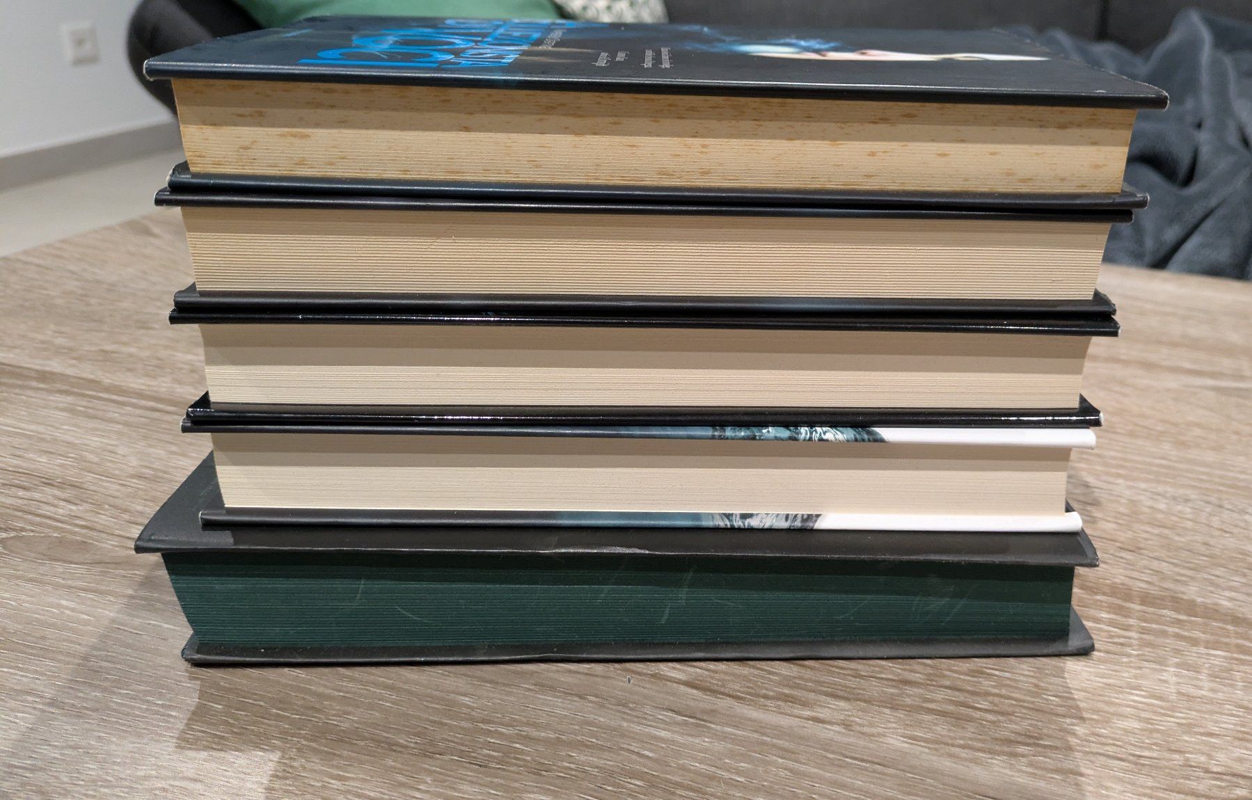 Lotto 6 Libri Young Adult Fantasy e Horror 📚 (Usato) a Claro per CHF 30 ...