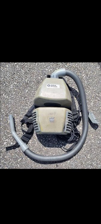Aspirateur dorsal Backuum Nilfisk (Gebraucht) in Uvrier für CHF 139 ...