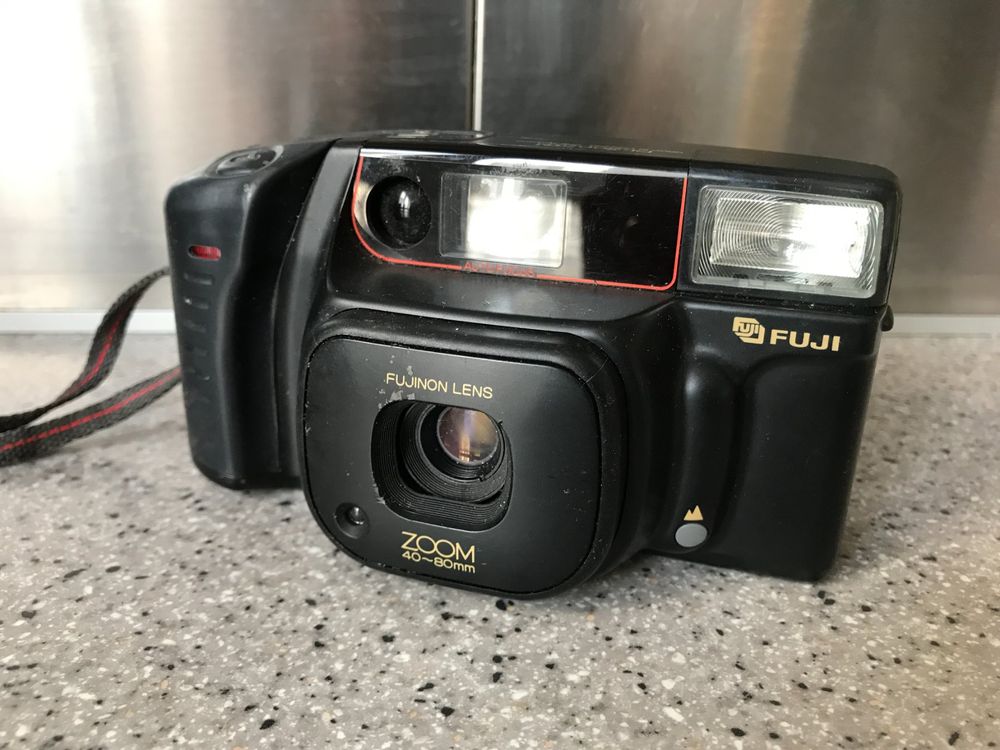 Fuji DL-800 Zoom (Defekt) in Petit Lancy für CHF 5 – mit Lieferung auf Ricardo kaufen