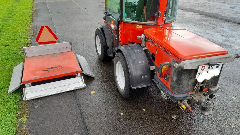 Antonio Carraro SP 4400 HST Occasion Kommunaltraktor (Gebraucht) in ...