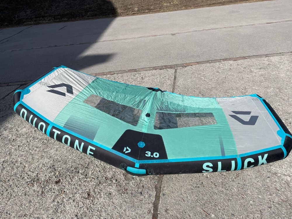 Duotone Slick 3m2 inkl. Alu Boom und Leash (Gebraucht) in für CHF 350 ...