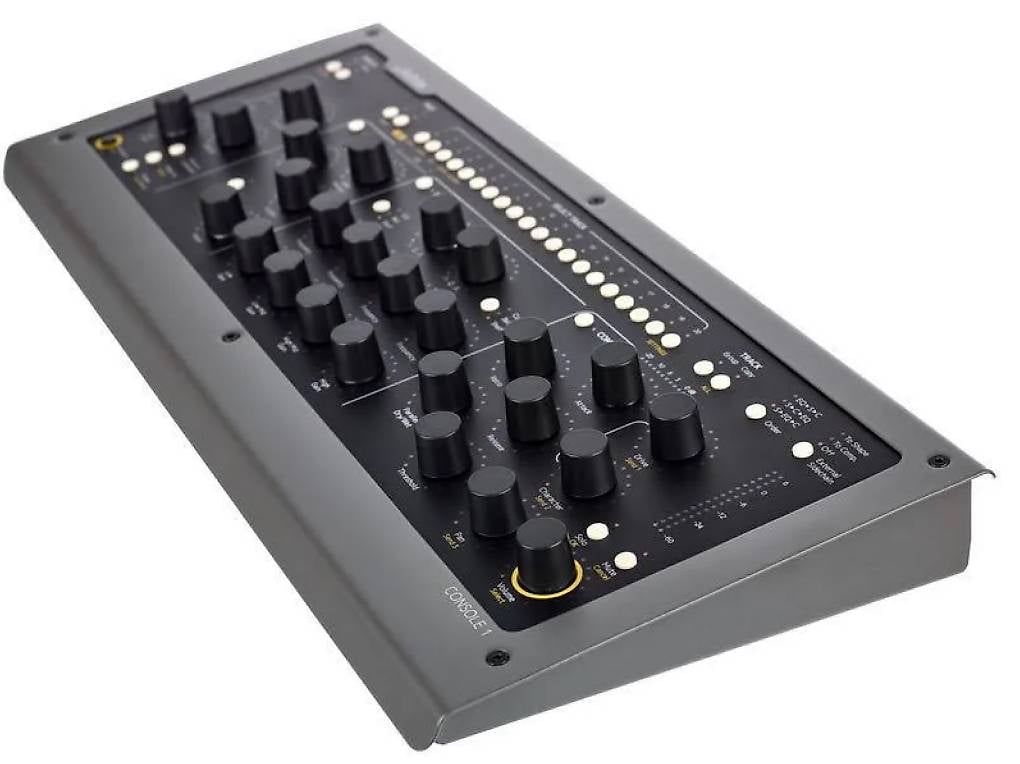 Softube Console 1 (D'occasion) à Onex pour CHF 198 – retrait uniquement ...